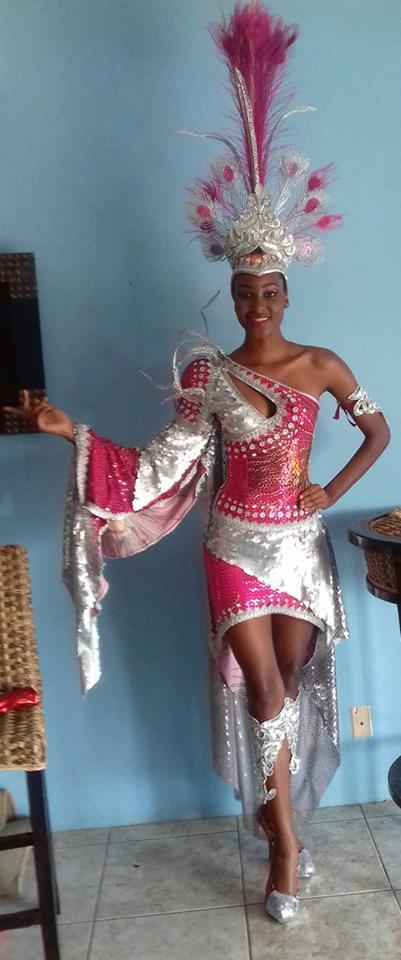 D'LORAN EXCLUSIVE - COSTUMES